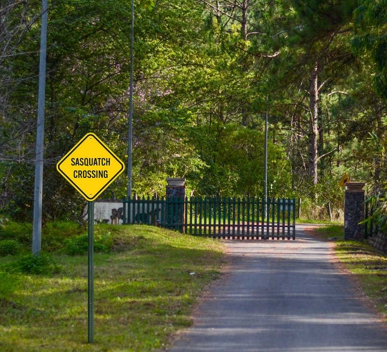 Sasquatch Crossing Aluminum Sign (Non Reflective)